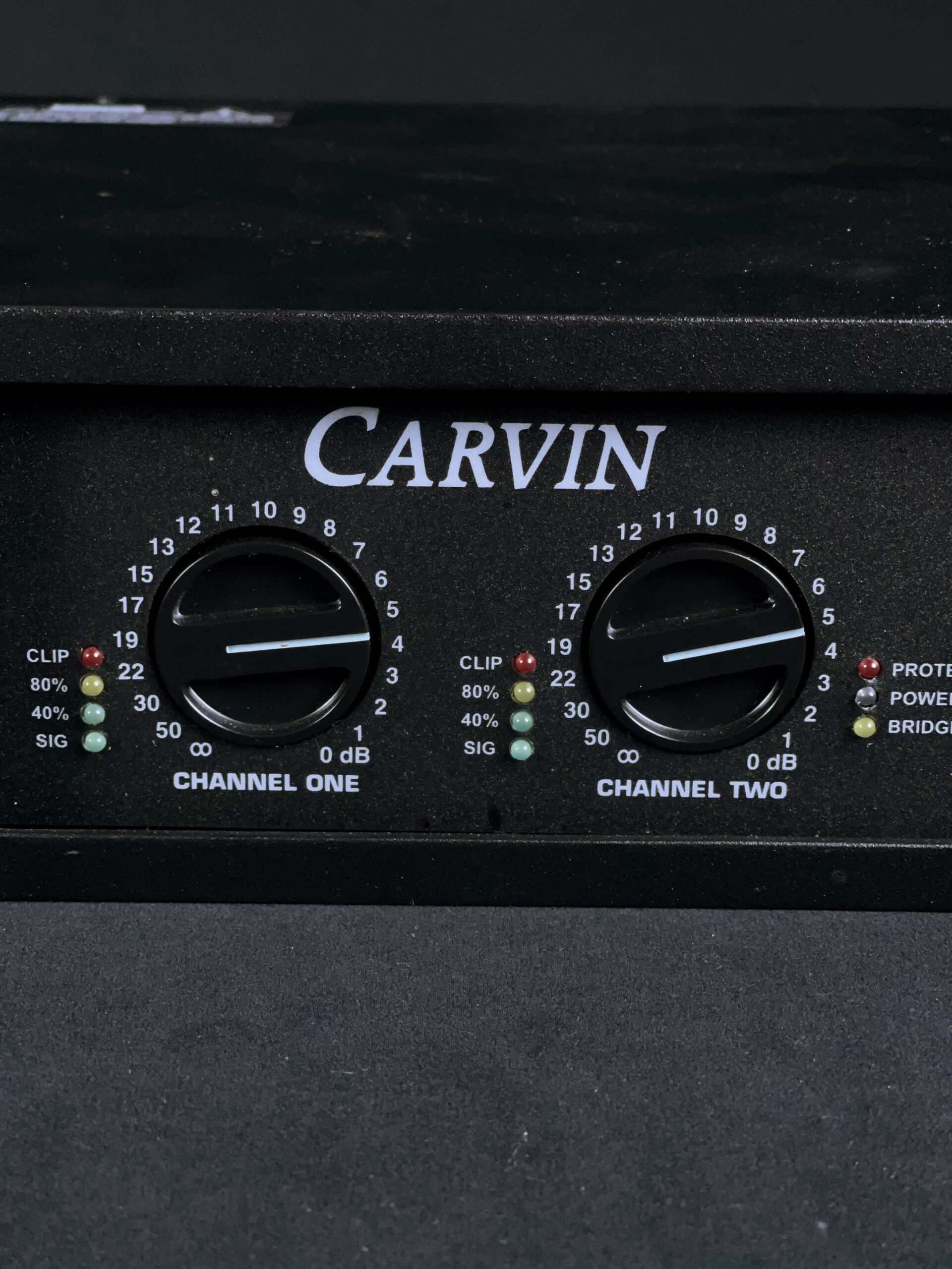 Carvin DCM3800L Rack Mount Power Amplifier | The Local Pickup