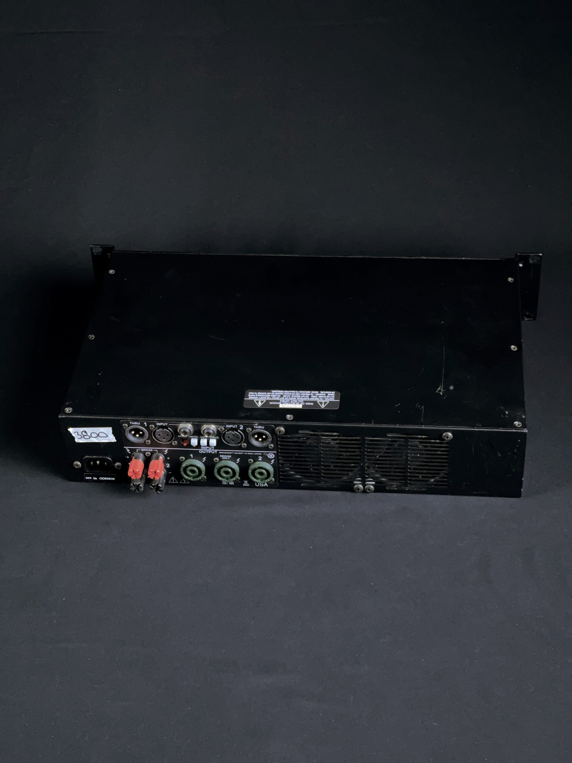 Carvin DCM3800L Rack Mount Power Amplifier | The Local Pickup